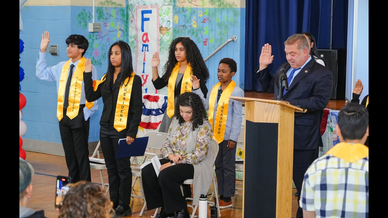 School 32 Student Government Inauguration - YouTube