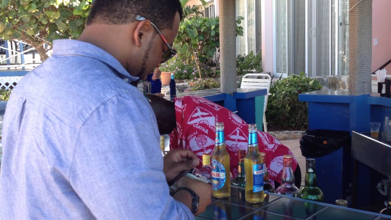 Avvy Swing Vlog 3: Bahamian Music & Heritage Festival, Exuma - YouTube