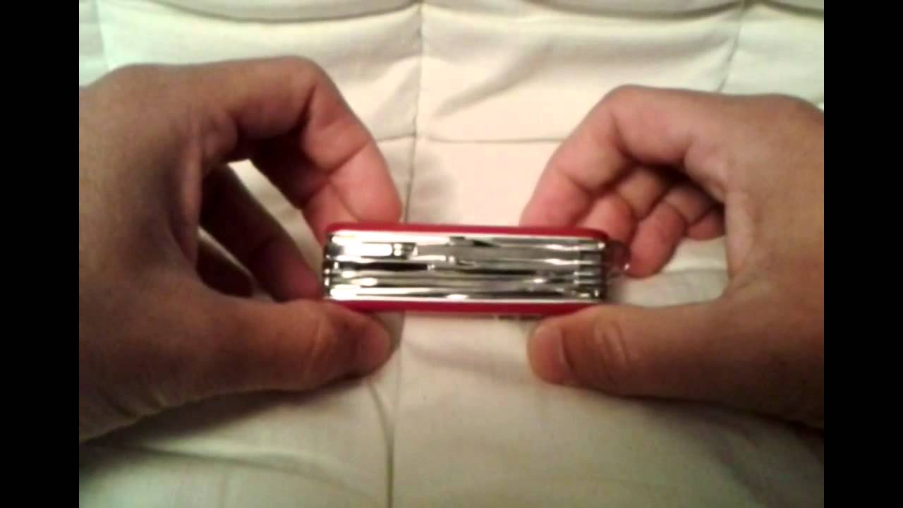 Bushcraft - Review Victorinox Handyman (fr) - YouTube