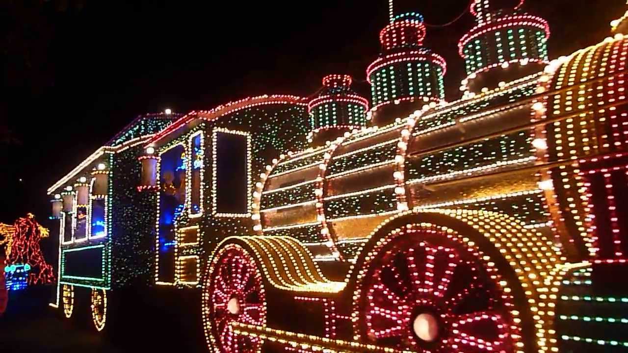 29-10-2013 Yongin Everland Moonlight Parade - YouTube