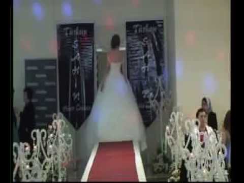 TÜRKAN ŞAHİN HAUTE COUTURE DEFİLESİ 2013  (6.bölüm)