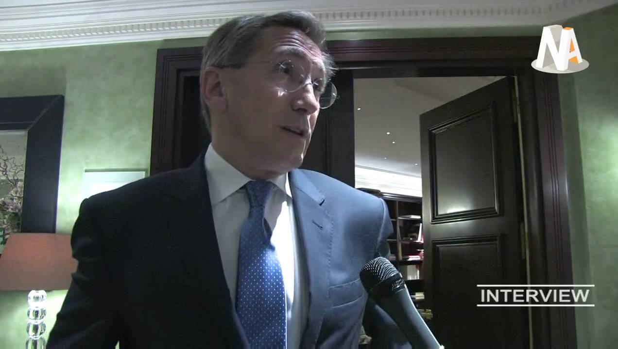 Interview : Martin Vial - Directeur Générale d'Europ Assistance - YouTube