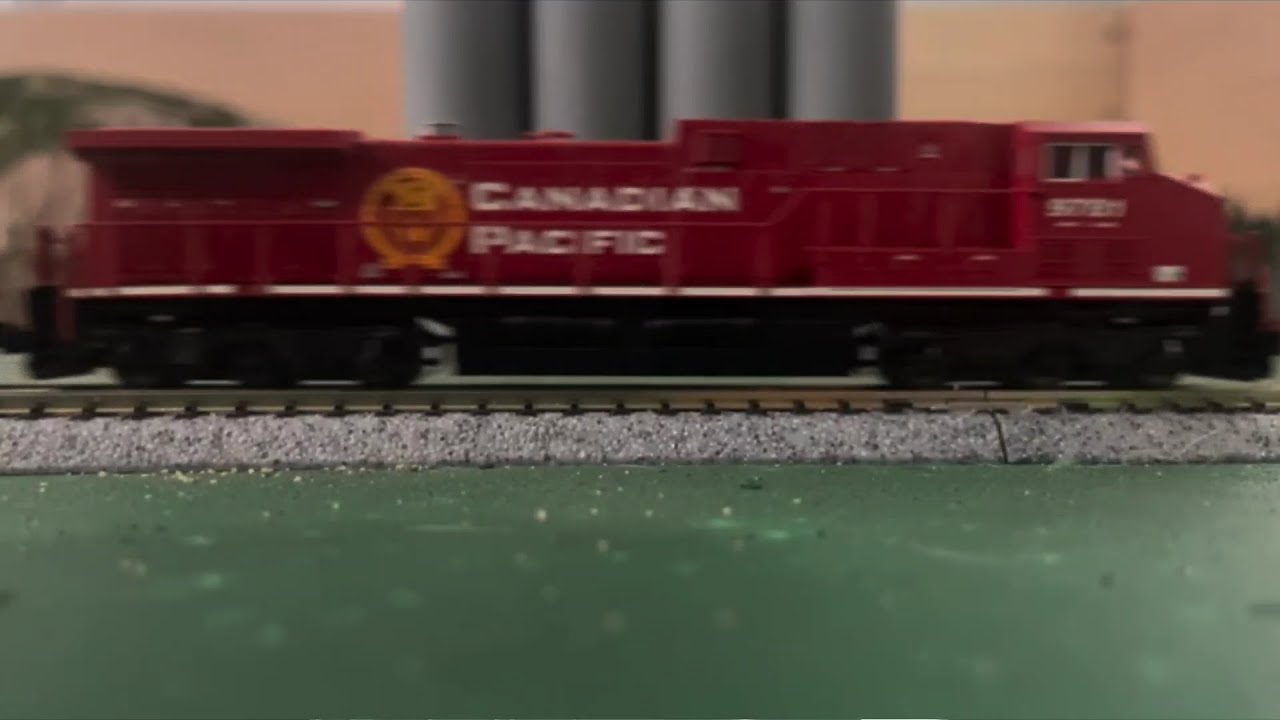 CP 9781 leads a EB Manifest through Kennyville with a CSX SD70M - YouTube