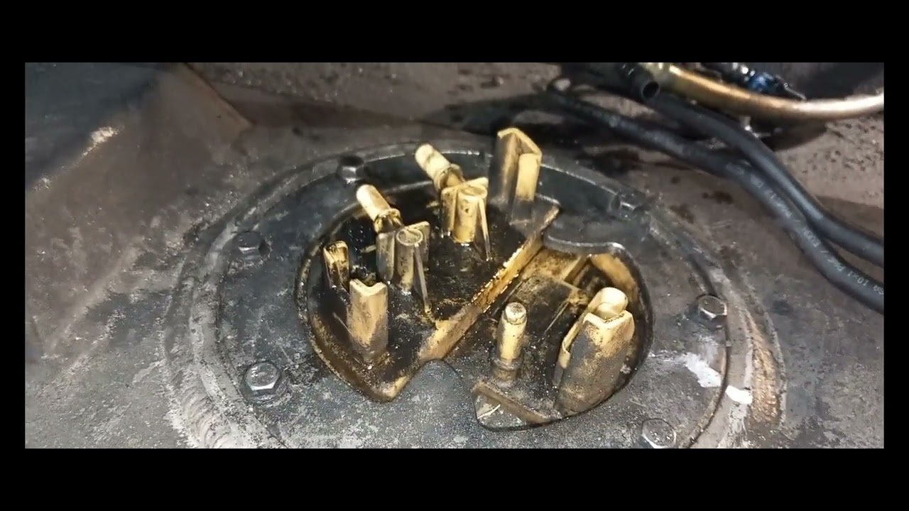 Mercedes Sprinter 2.2d,2020.Replacing the low pressure fuel pump ...