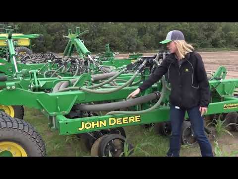 How does a John Deere Air Seeder Work