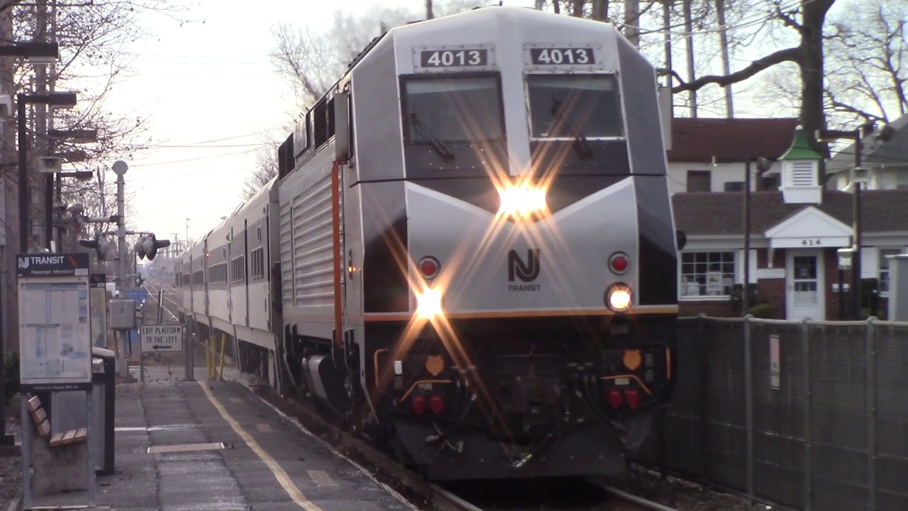 Full HD 60FPS: NJ Transit PL42AC 4013 Leads Train 4340 in Allenhurst 12 ...