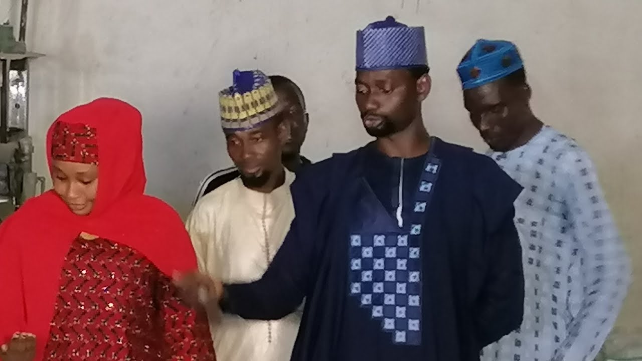 IZZAR SO EPISODE 24 ORIGINAL - YouTube