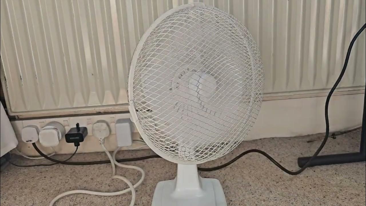 Early 2000s Honeywell Dt 9e 9 Table Fan Youtube