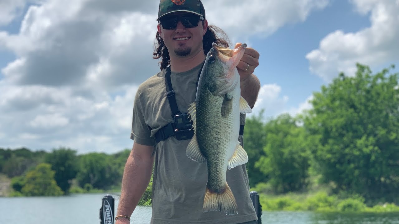 BASS FISHING Flooded Lake!! Pink Fluke Magic! - YouTube