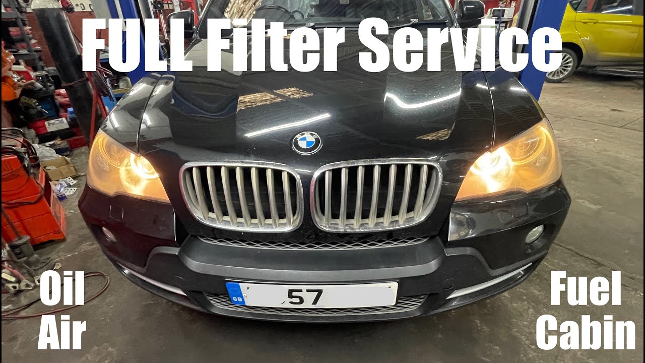 BMW X5 E70 3.0D Complete Filter Service - Air Oil Fuel Cabin How To ...