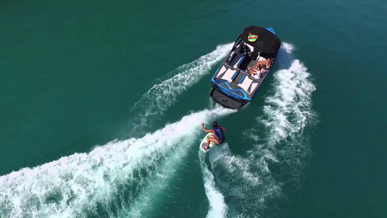 Wakesurfing with Pro Wakesurfer Emily Agate - YouTube