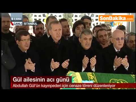 Hayrünnisa Gül, Babasının Cenazesinde Gözyaşlarına Boğuldu.