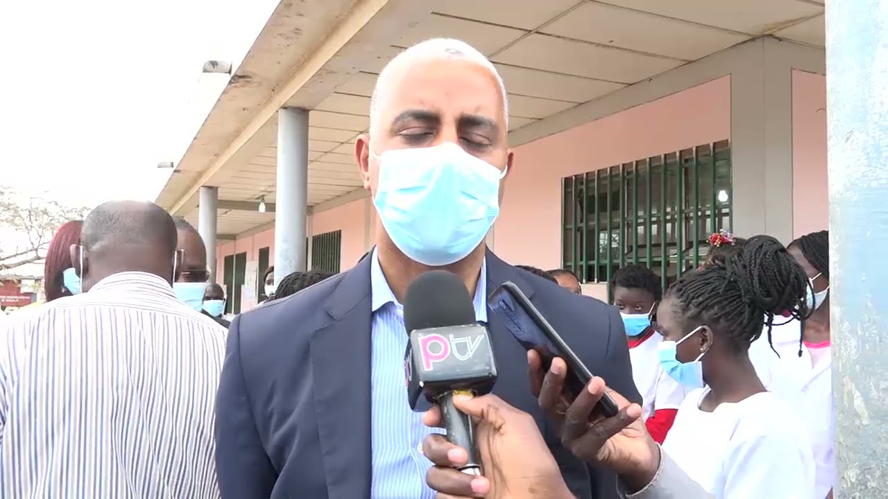 VISITA ESCOLA PEDALÉ LUANDA - YouTube