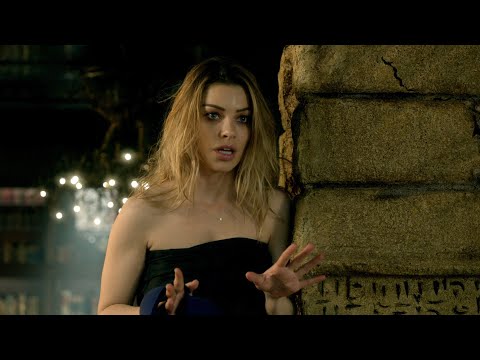 Chloe wakes up naked in Lucifer's bed [subtitles], 4K 2160p, Lucifer S01 E11, HQ