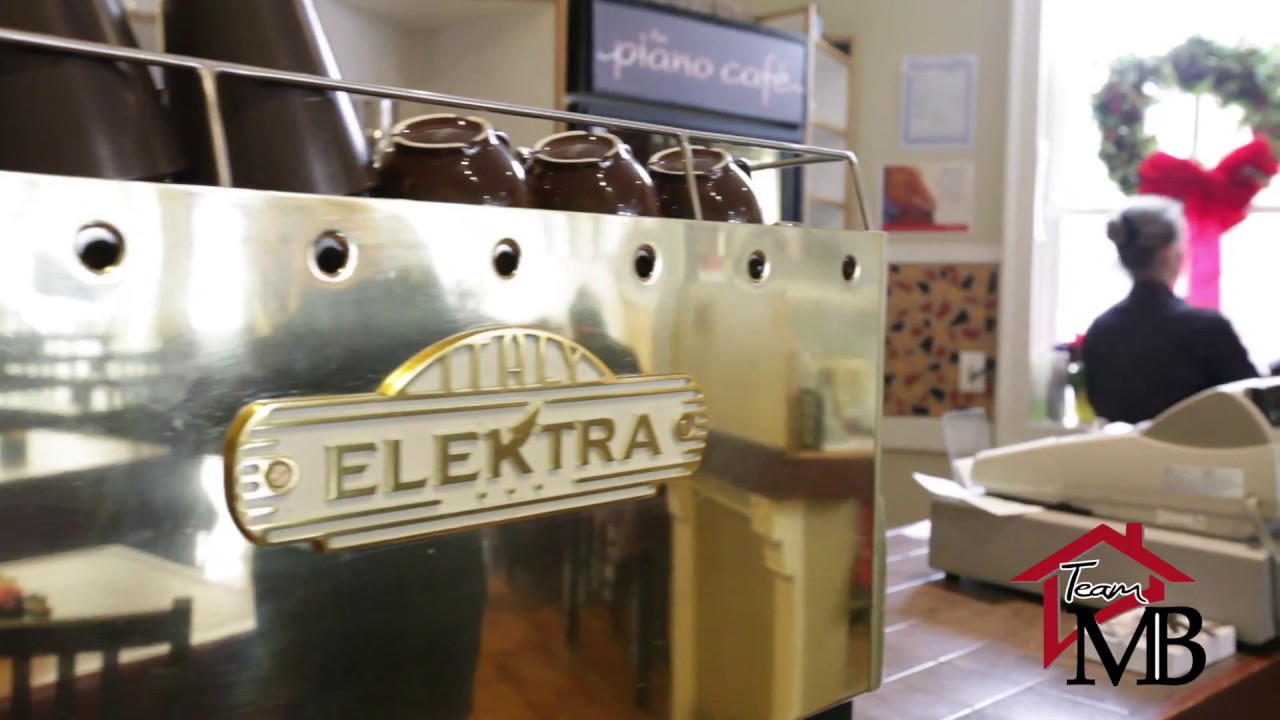 Piano Inn and Café - Port Perry Ontario - YouTube