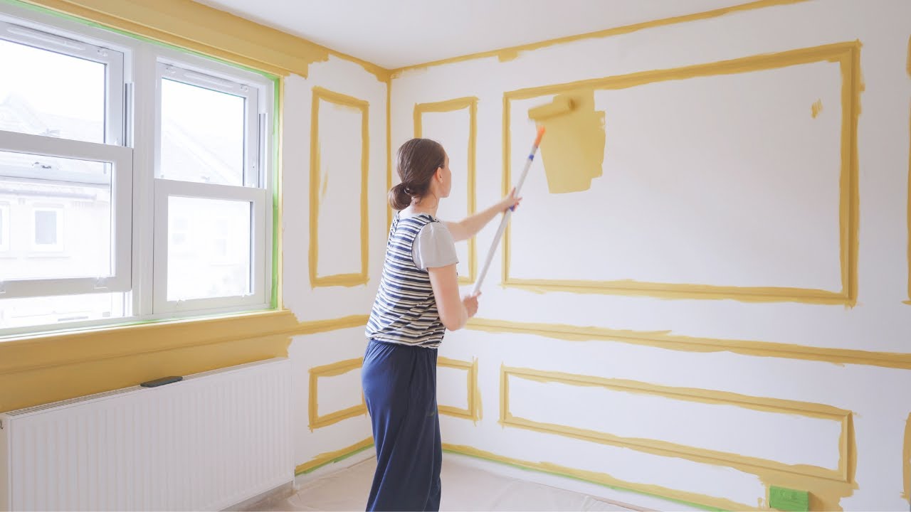 Transforming a Room with Picture Frame Molding: My Friend's Extreme ...