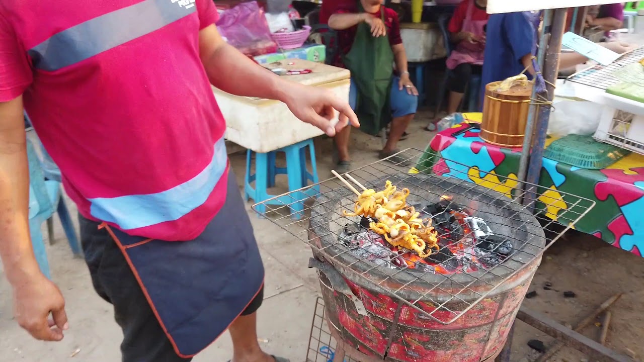 Food Koh Larn Thailand - YouTube