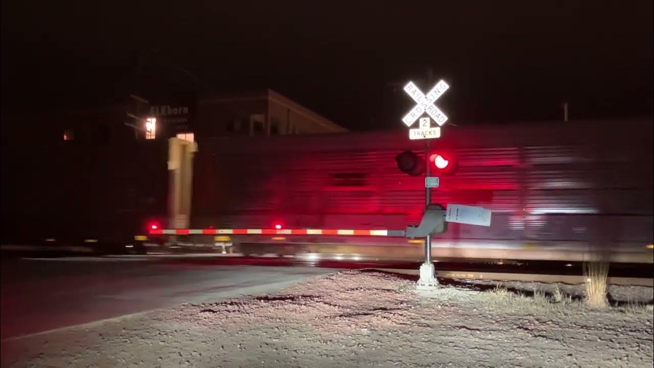 UP 2607 MANIF FRT TRN w/ SP Patch Unit, & 4 NS’s including NS Mid DPU E,Main St RR Xing ...