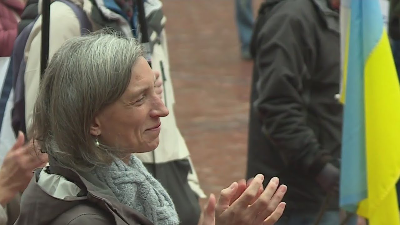 Portland demonstrates as Russia's invasion of Ukraine reaches 4-year ...