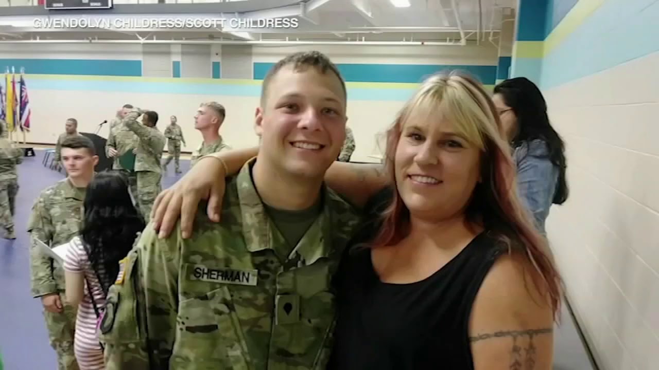 Soldier's remains returned home to Illinois - YouTube