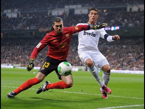 MANUEL PINTO ● THE CRAZIEST GOALKEEPER EVER ● Crazy Tricks & Saves ● HD