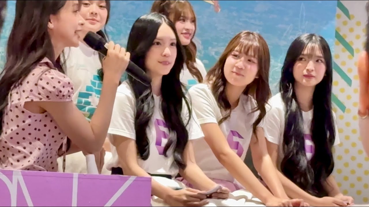 ลูกศร Luksorn บลายธ์ Blythe แพรว Praew สมาชิก BNK48 รุ่นที่ 6 @ BNK48 & CGM48 Special Live - YouTube