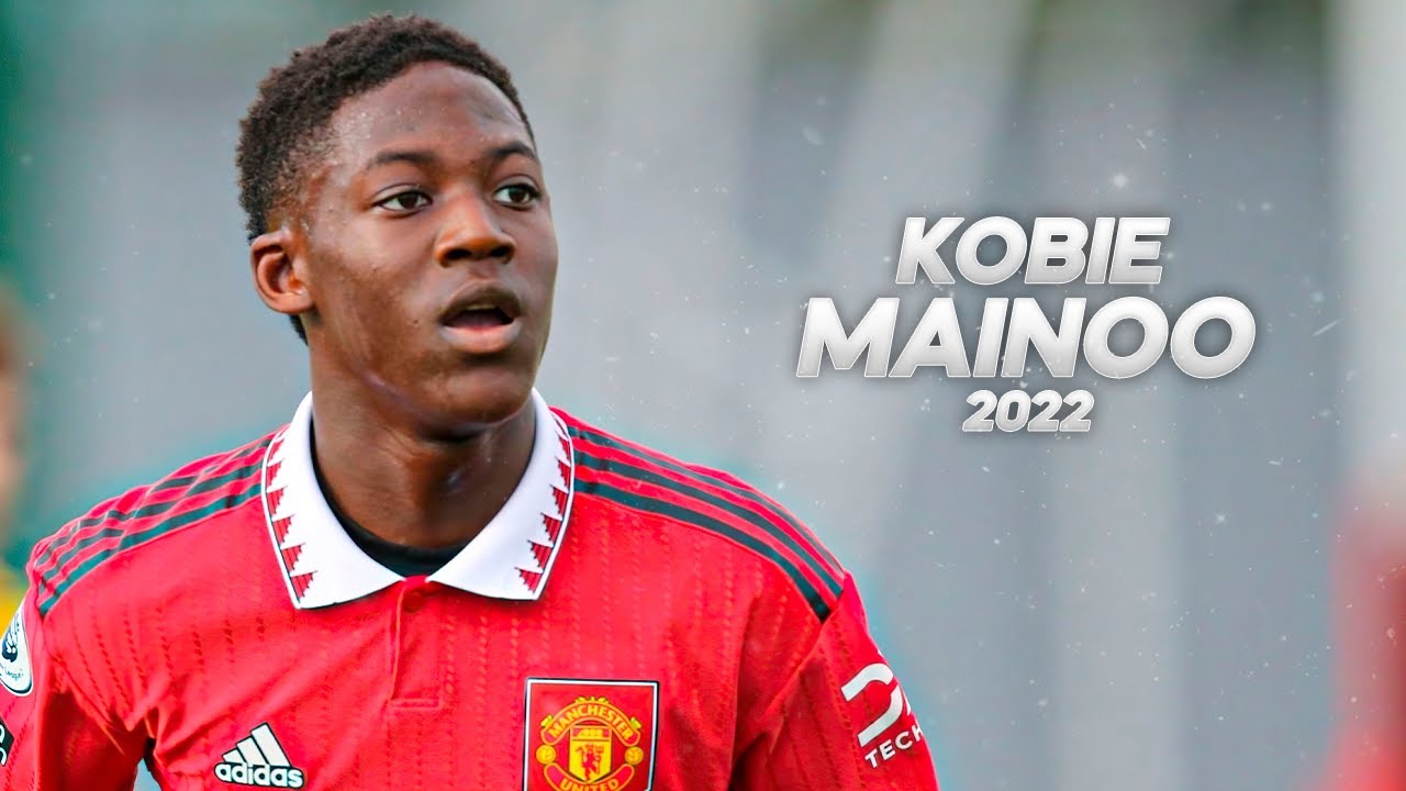 17 Years Old Kobbie Mainoo is a Pure Class Player ! - YouTube