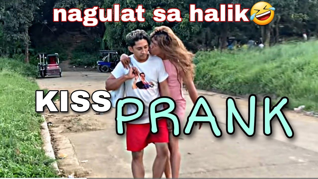 Kiss Prank😂 Public Prank Youtube