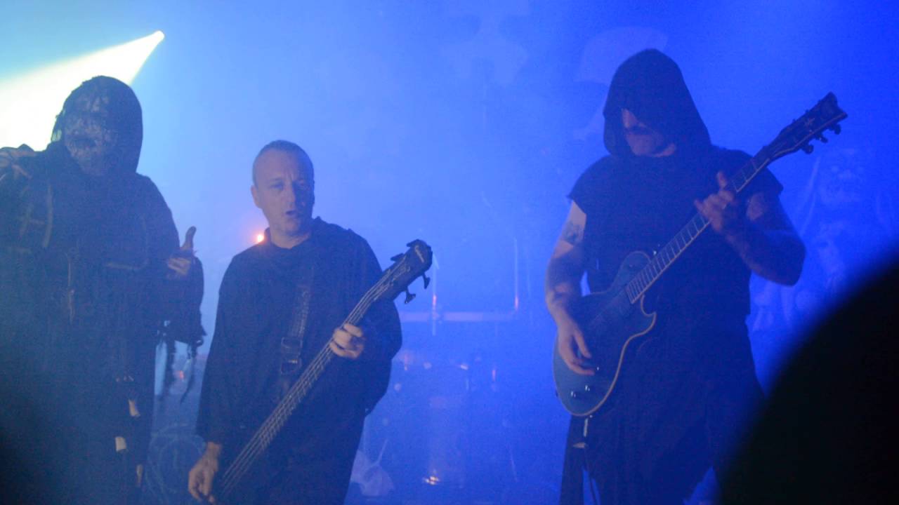 Mayhem - Freezing Moon - Live in Curitiba (Brazil) '16 - YouTube