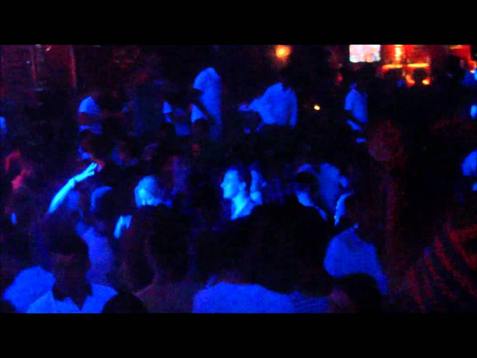 Lloret de Mar 2012 Disco Moef GaGa - YouTube