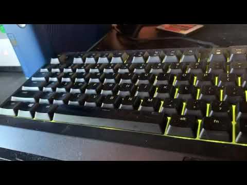 How to press esc on a keyboard - YouTube