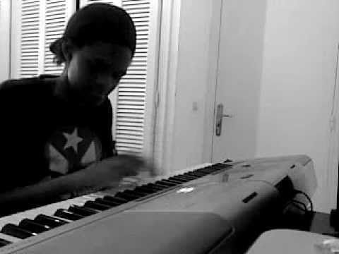 Erykah Badu - Call Tyrone Piano Cover (by Theo) - YouTube