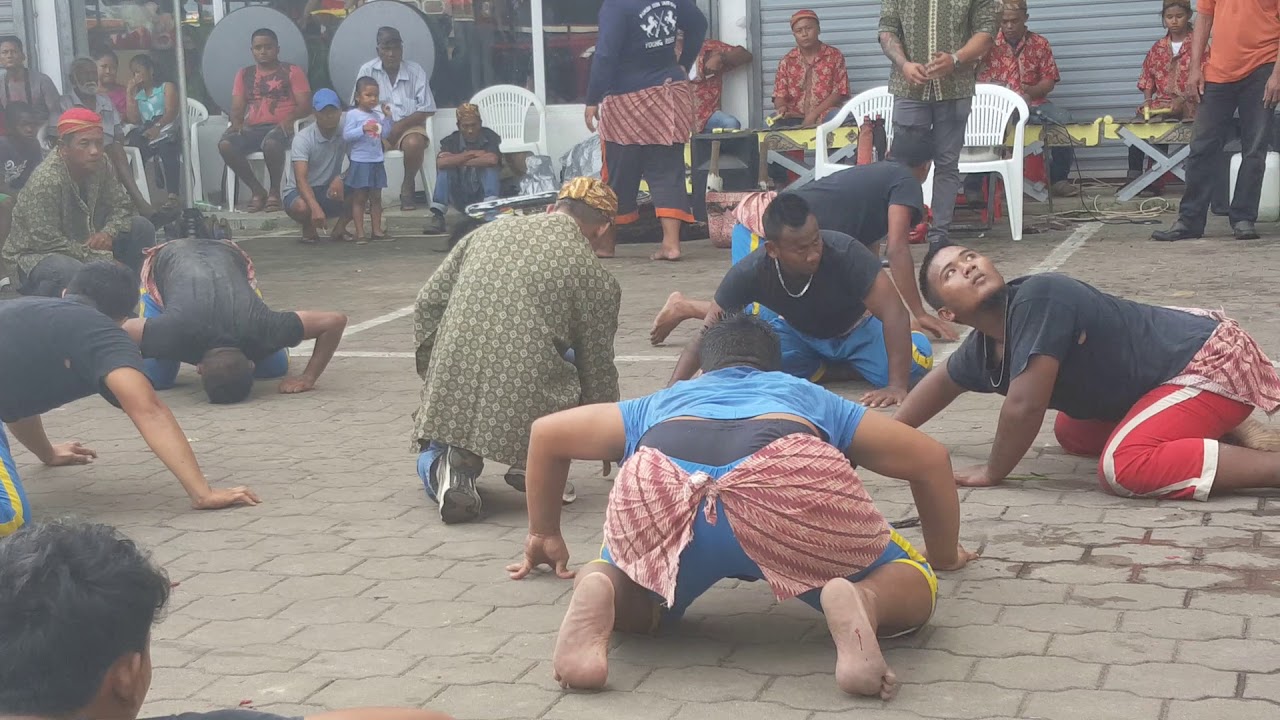 🇸🇷Jaran Kepang in Suriname🇸🇷 - YouTube