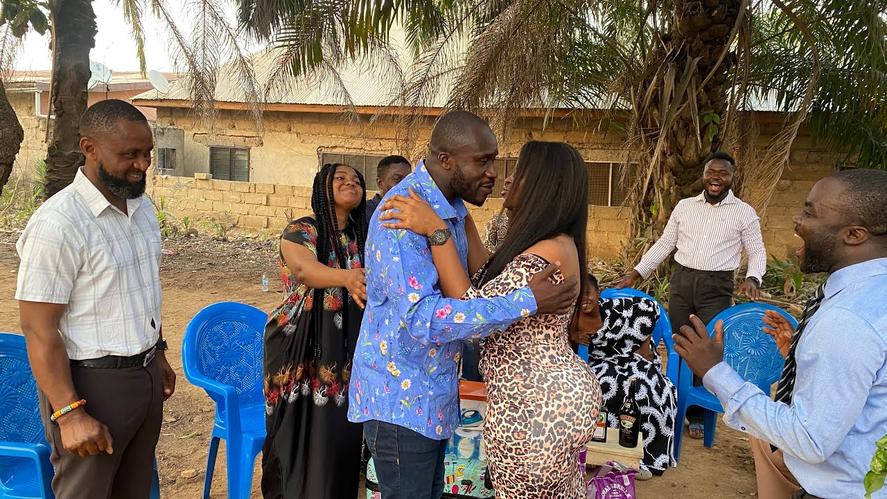 Ayeforo oo, Dondoo👄Dr Likee Marries Serwaa Telemo🔥Both Family Members ...