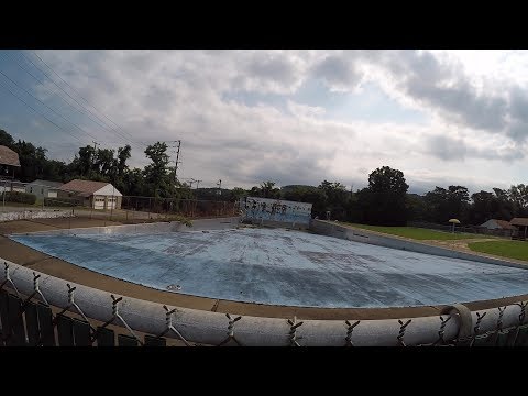 Abandoned Norma Heinrich Memorial Wave Pool - Beaver Falls, PA - YouTube