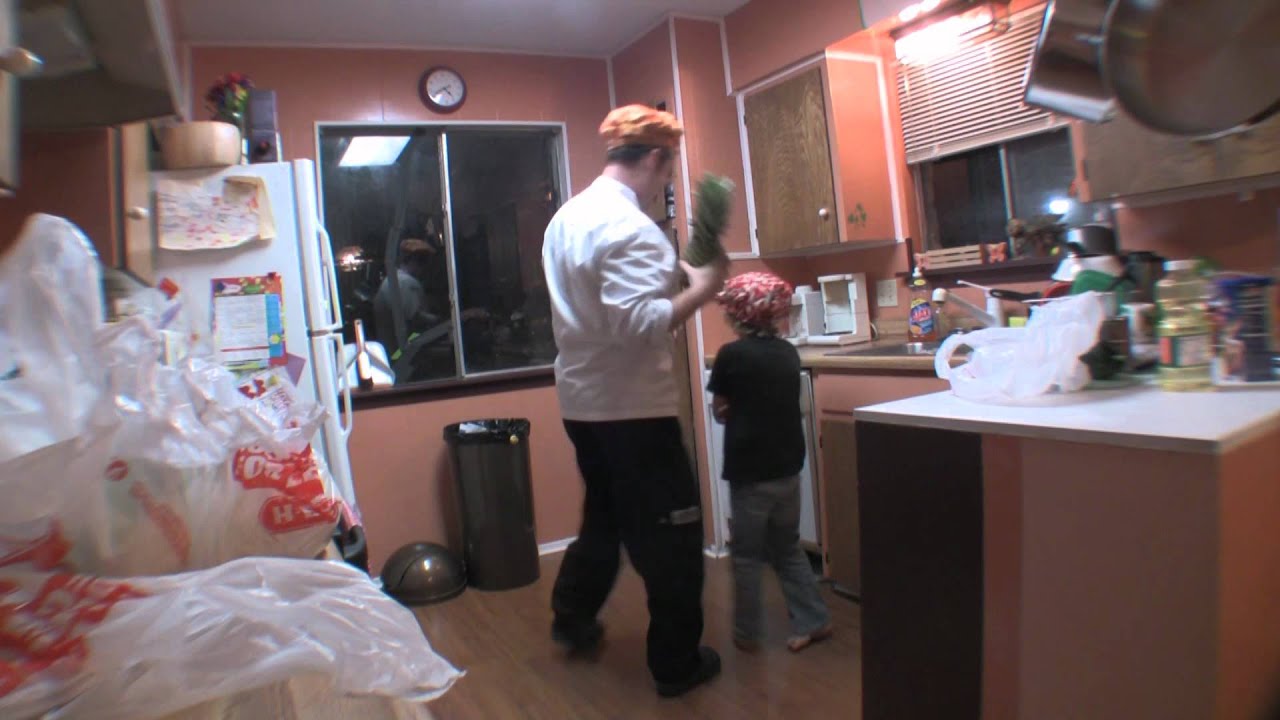 Ben Starr Surprises a 6yo MasterChef Fan - YouTube