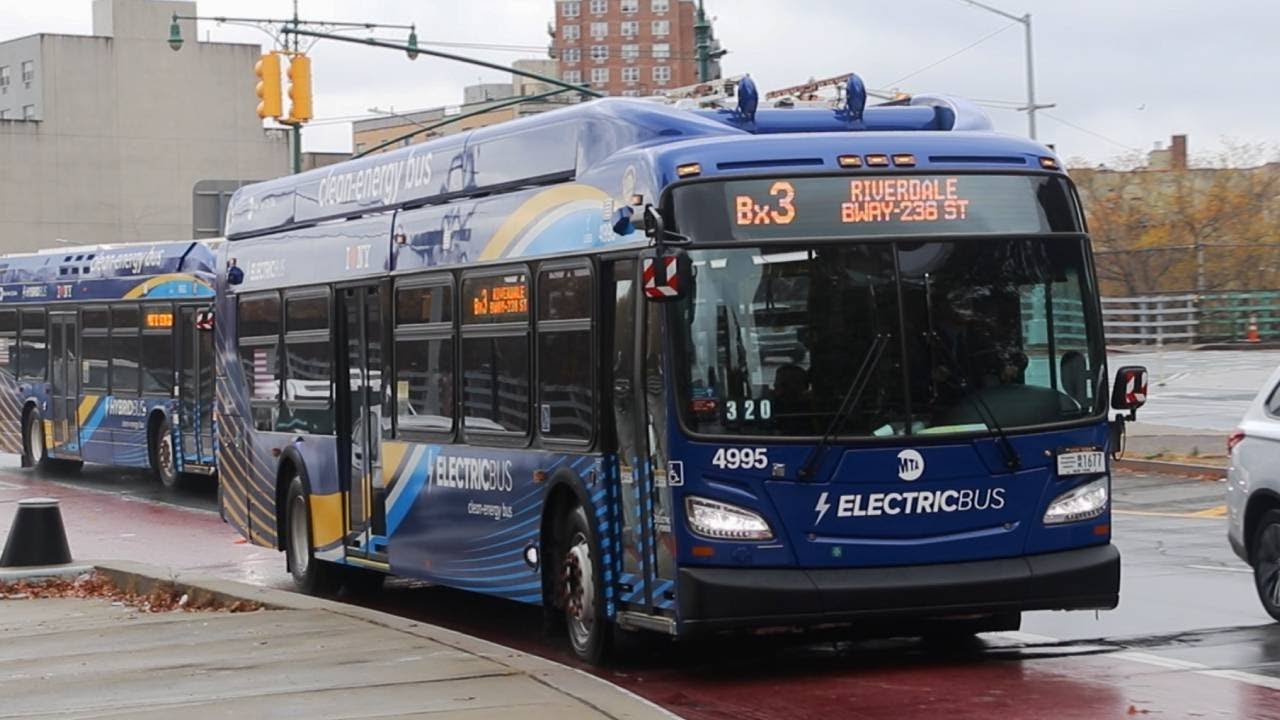 NYCT Bus: 2024 New Flyer XE40 NG #4995 on the Bx3 at University Avenue ...