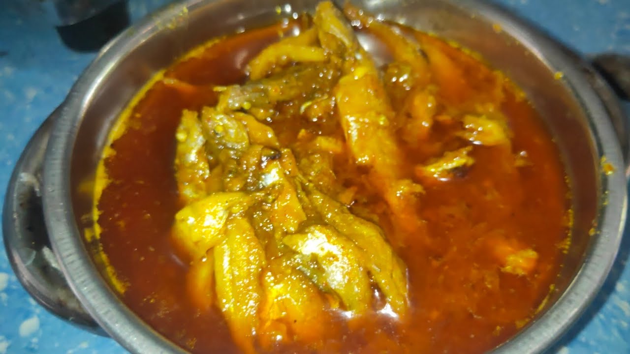 Tengra fish recipe 😋, Tengra Macher Jhal ! Simple and tasty Bengali ...