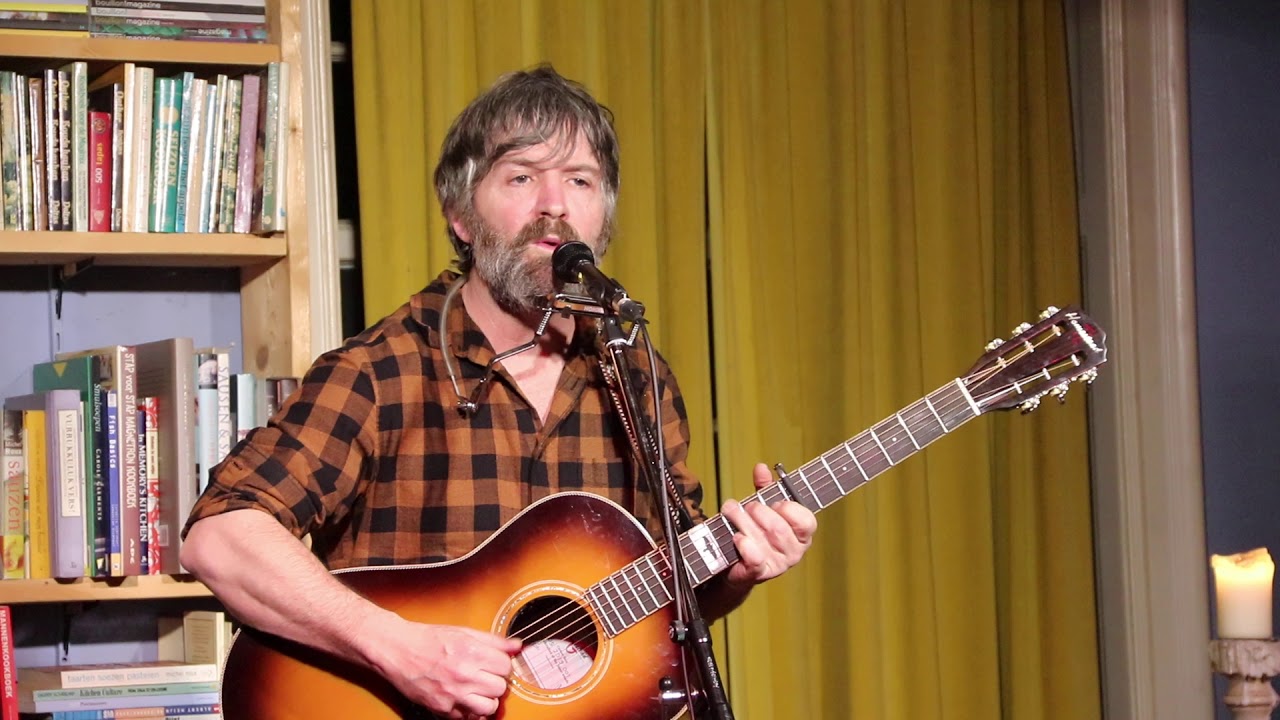 Tim Easton - Next To You (live) - YouTube