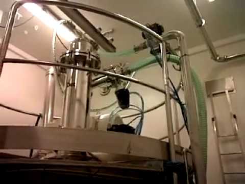 Quadro FlexSift Pharma Delumping Pneumatic - YouTube