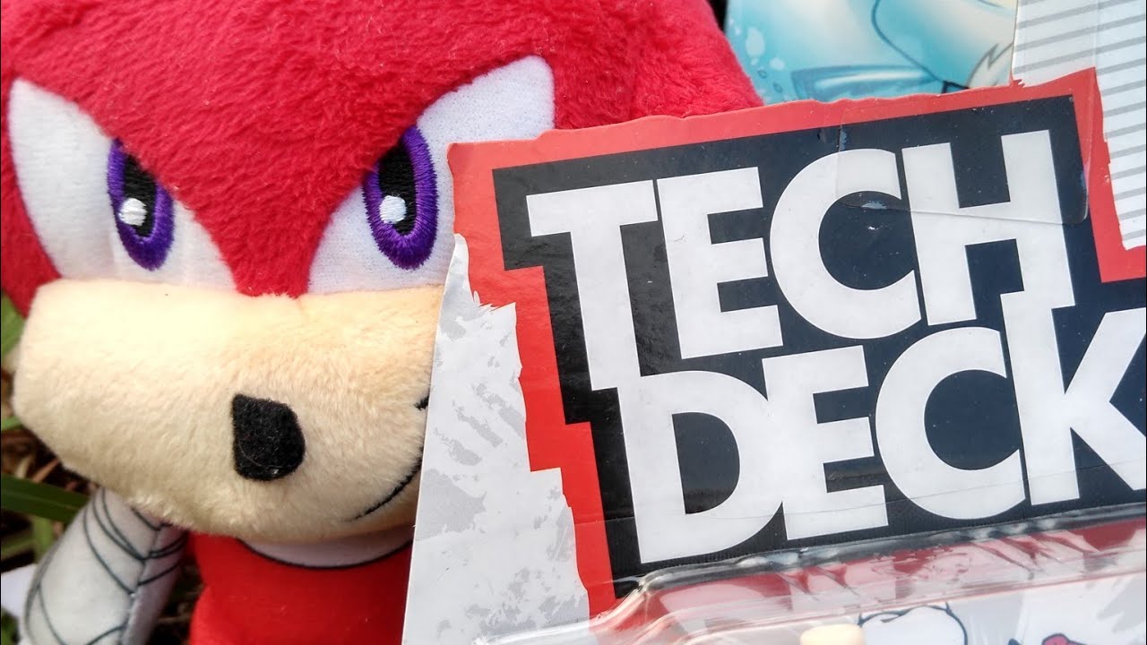 How to Tech Deck with Knuckles from Sonic the Hedgehog Ultra Rare Movie Edition - YouTube