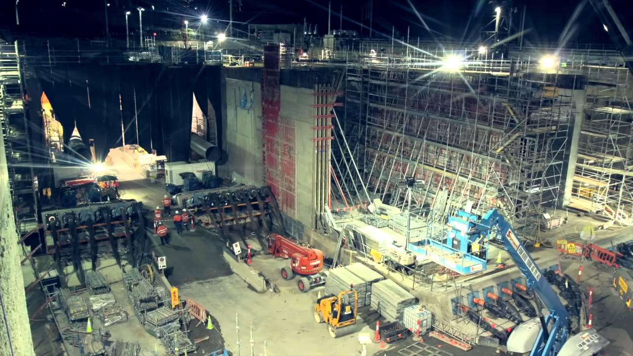 Airportlink Toombul Box Push Time Lapse - YouTube