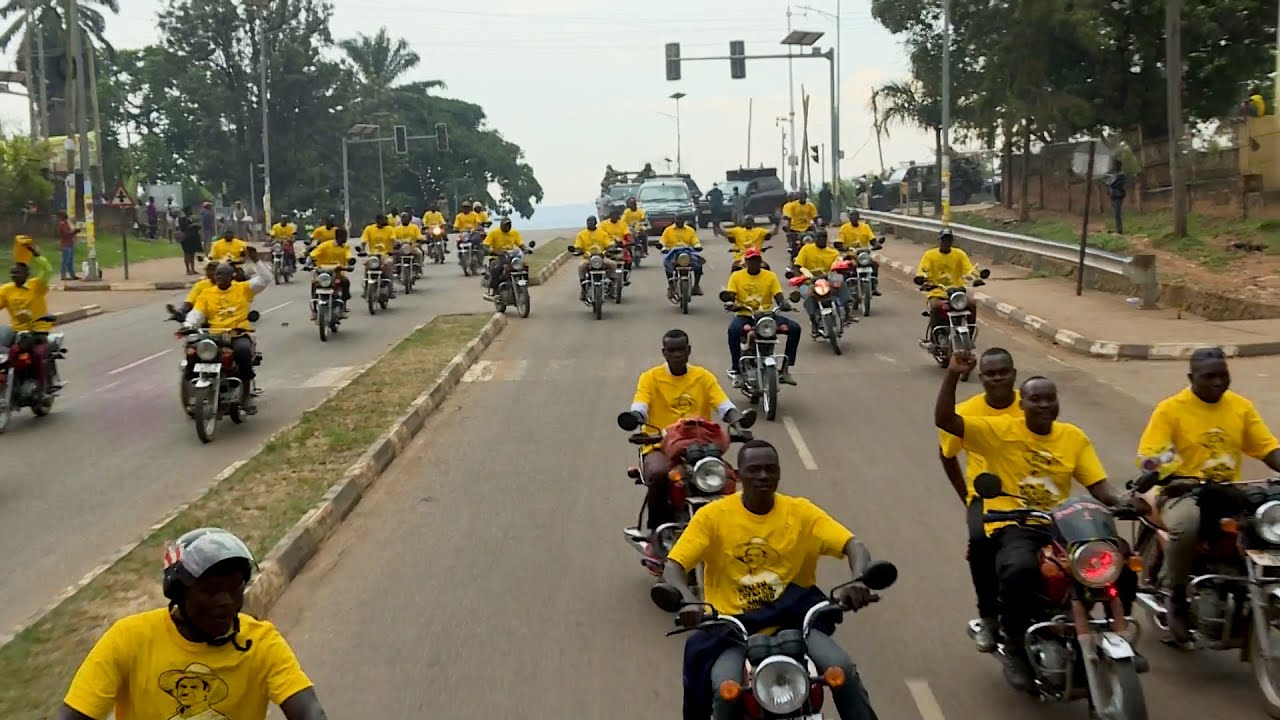 WATCH: The Unusual H.E Museveni's Convoy Through Mbale City | State ...