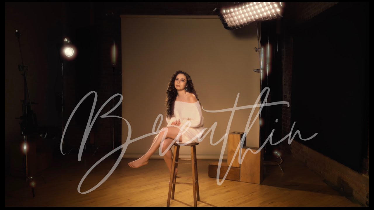 Simone Torres - Breathin (Official Visualizer) - YouTube
