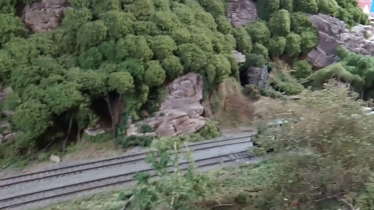 Short Line Model Railroad - YouTube