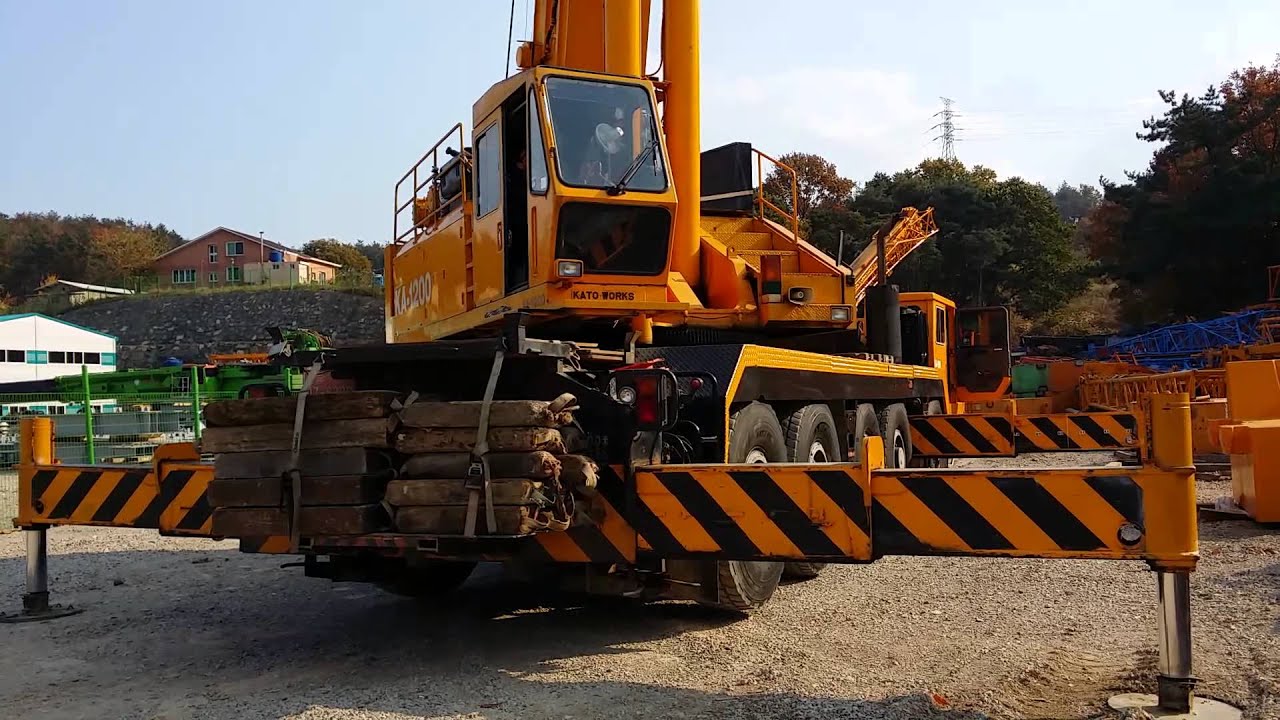 3 = KATO AT CRANE KA1200 YEAR:1995 (STOCK:FB870) - YouTube