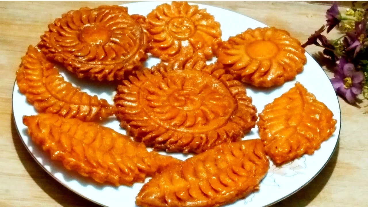 ভীষণ মজার মচমচে মুগ পাকন পিঠা রেসিপি |Mug Pakon Pitha Recipe |Pakon ...