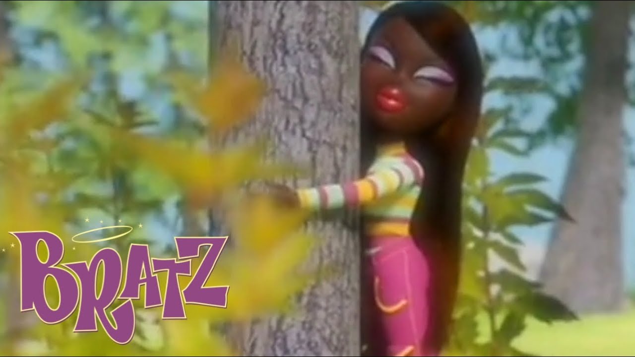 Bratz Happy Earth Day // Фелиция Campfire - YouTube