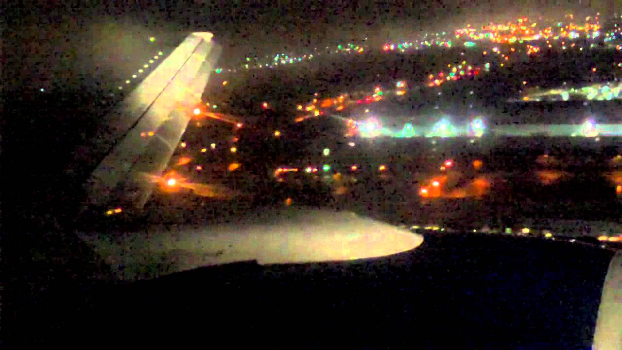 Delta 757 night landing in Atlanta - YouTube