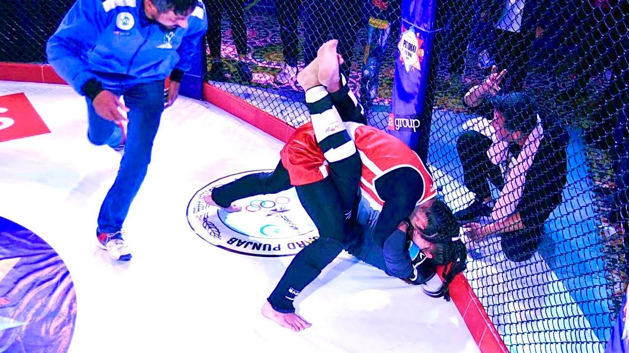Bushra Hung Gar from Pak🇵🇰 Achieve The Belt Title MMA Fight from to ...